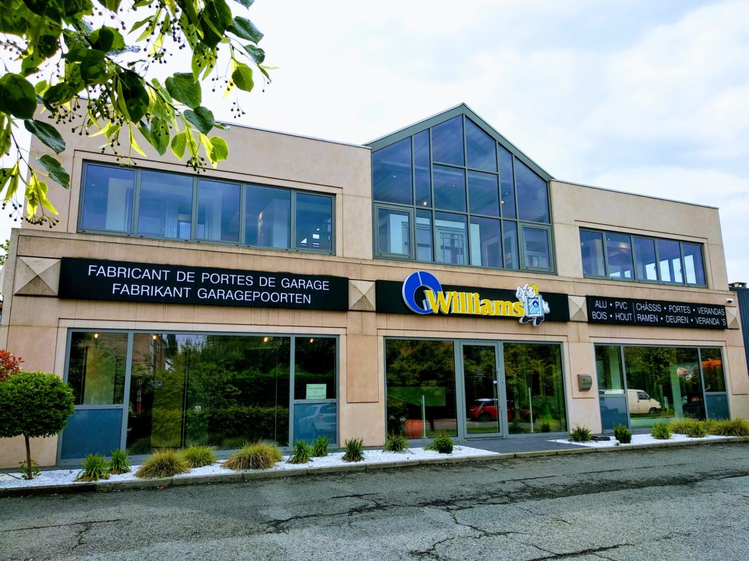 Châssis en aluminium, PVC et bois en Belgique | Châssis Williams